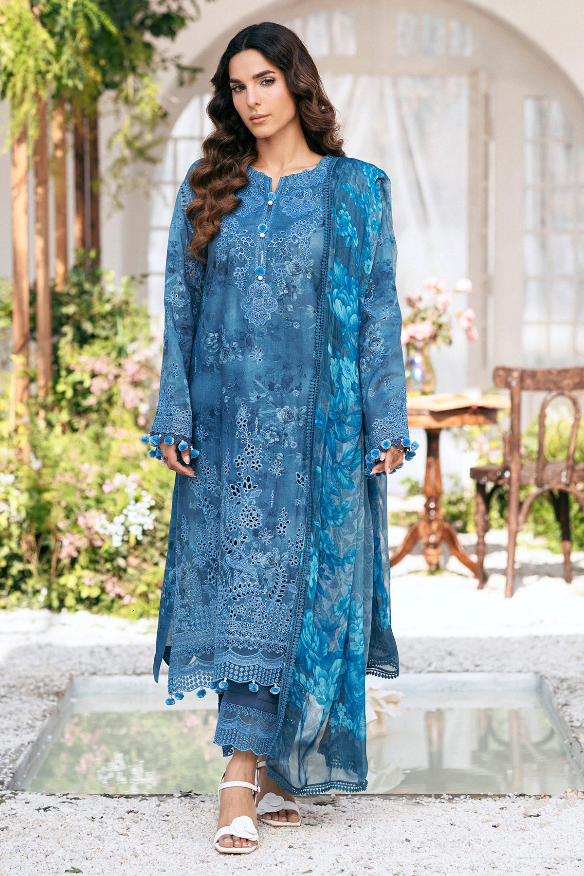5434-Lilly Embroidered Lawn Unstitched – Motifz